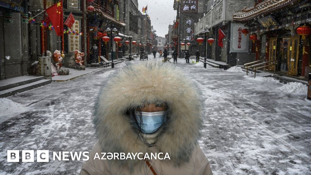 İsti hava həqiqətən Covid-19-u öldürəcəkmi? - BBC News Azərbaycanca