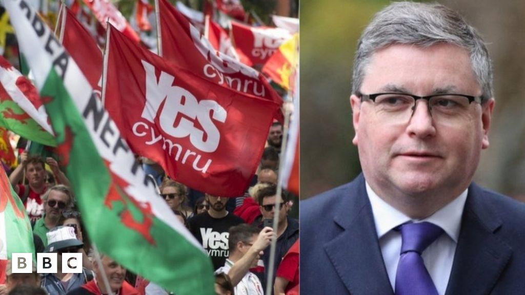 Datganoli cyfiawnder i Gymru yn 'gam trychinebus' - BBC Cymru Fyw