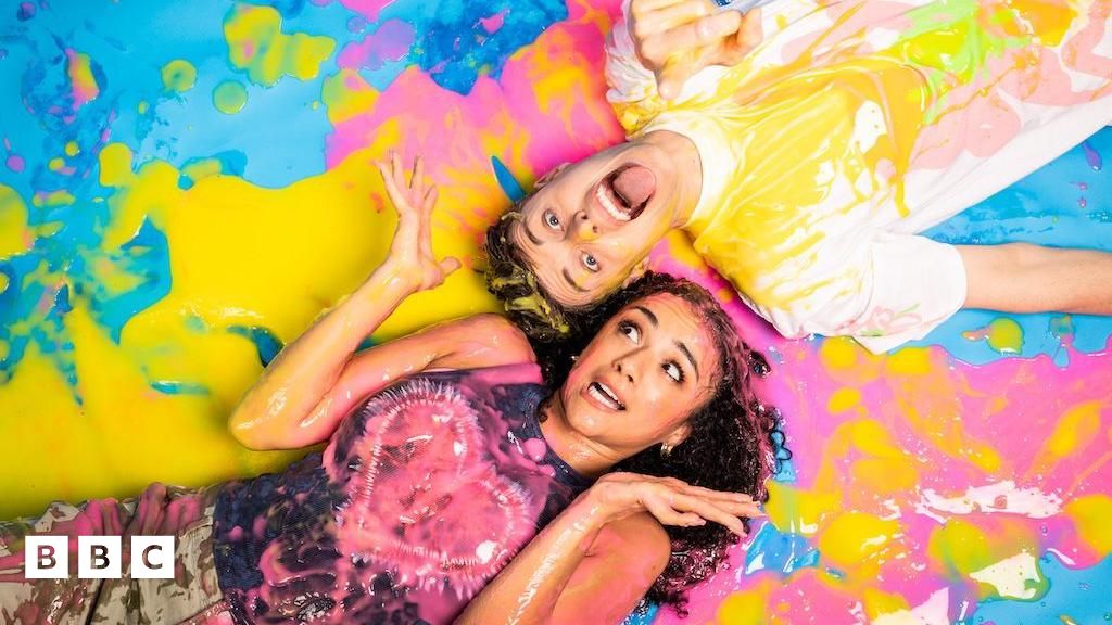 Saturday Mash-Up! returns with slime world record attempt - BBC Newsround