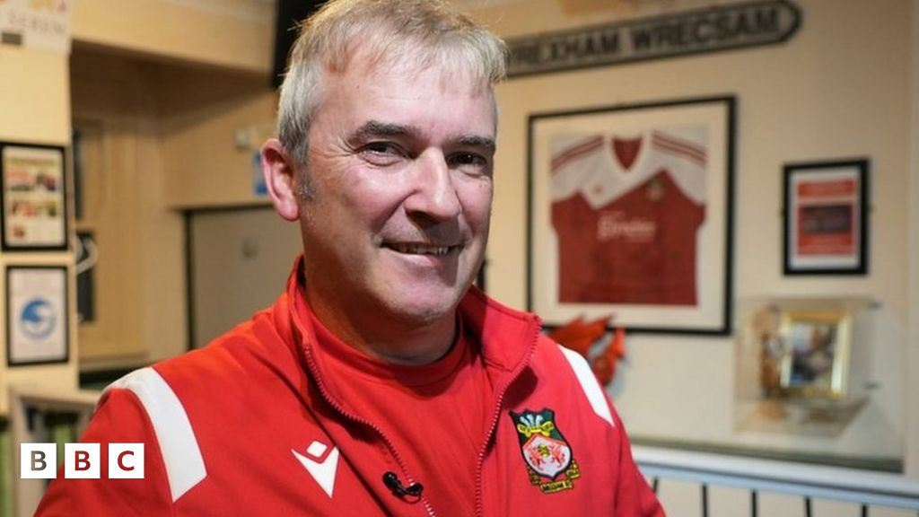 Llwyddiant Wrecsam yn hwb y 'tu hwnt i bob breuddwyd' - BBC Cymru Fyw