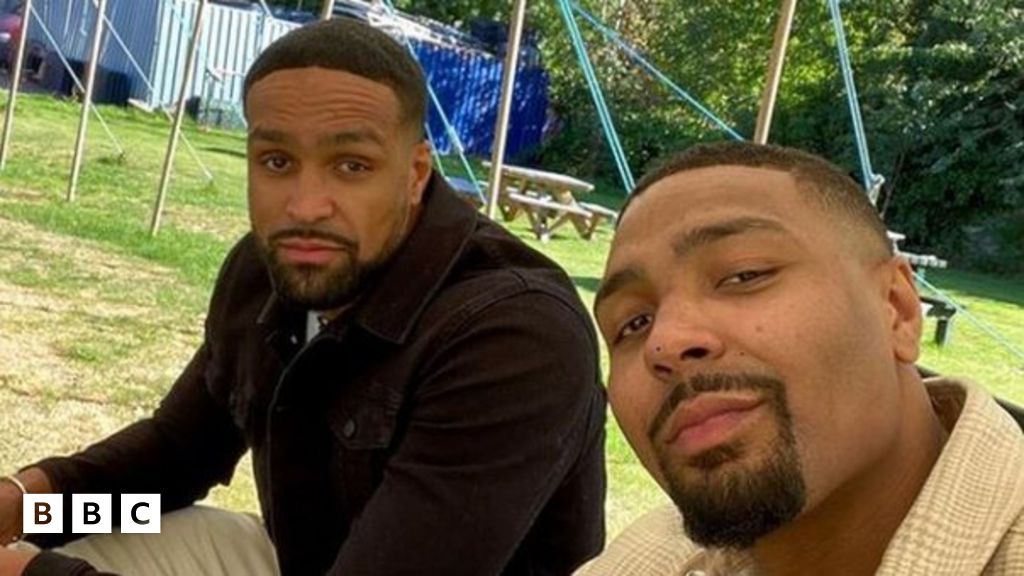 Ashley and Jordan Banjo to write children's book - BBC Newsround