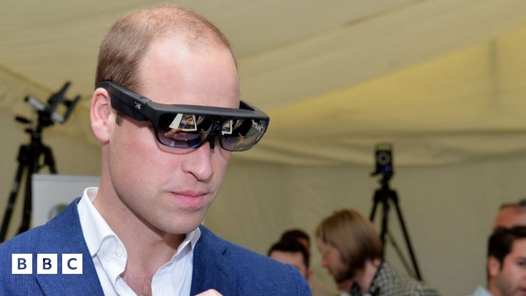 Prince William forms cyber-bullying task force - BBC Newsround