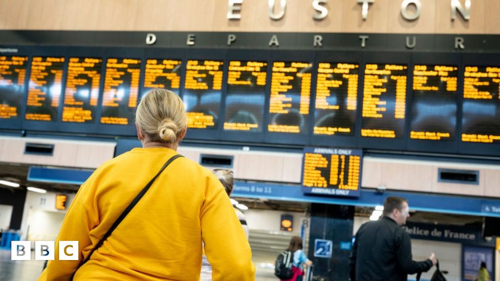 Strikes: Rail strikes planned to take place in September - BBC Newsround