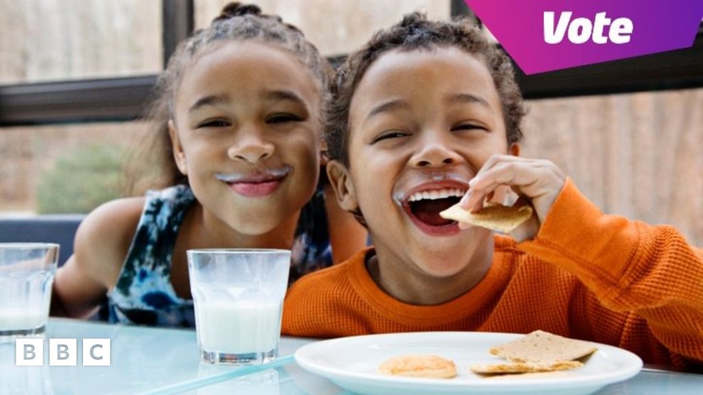Researchers reveal the best biscuits for dunking - BBC Newsround