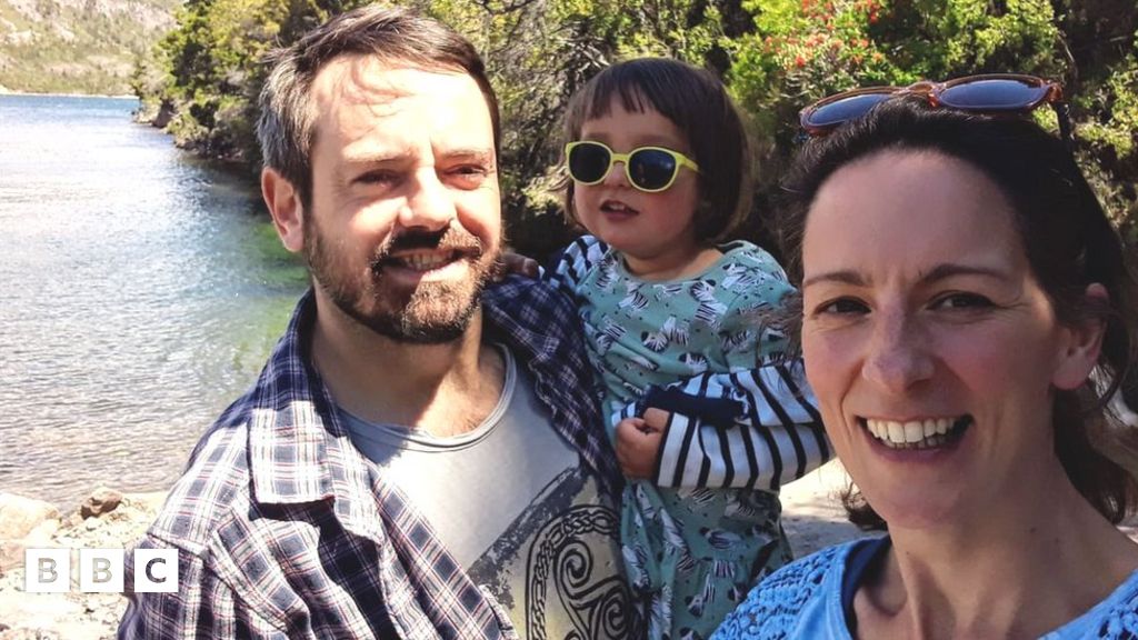 Y Wladfa: 'Argyfwng' ariannol yn poeni cymunedau Cymraeg - BBC Cymru Fyw