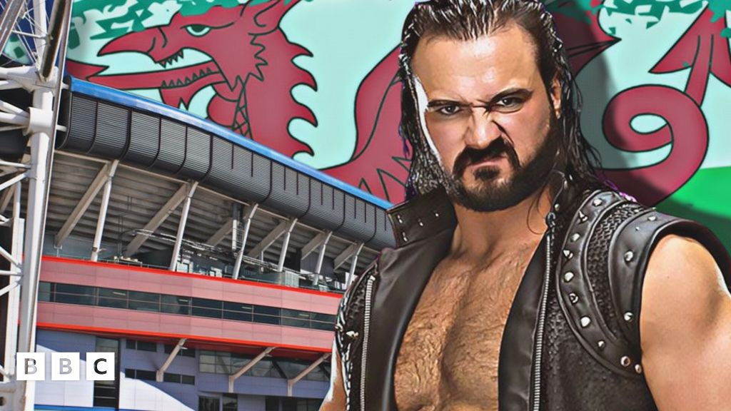 WWE announces first UK stadium show in 30 years - BBC Newsround