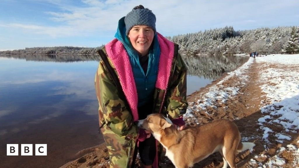 Nofio milltir rhew: ''Oedd o'n her' - BBC Cymru Fyw