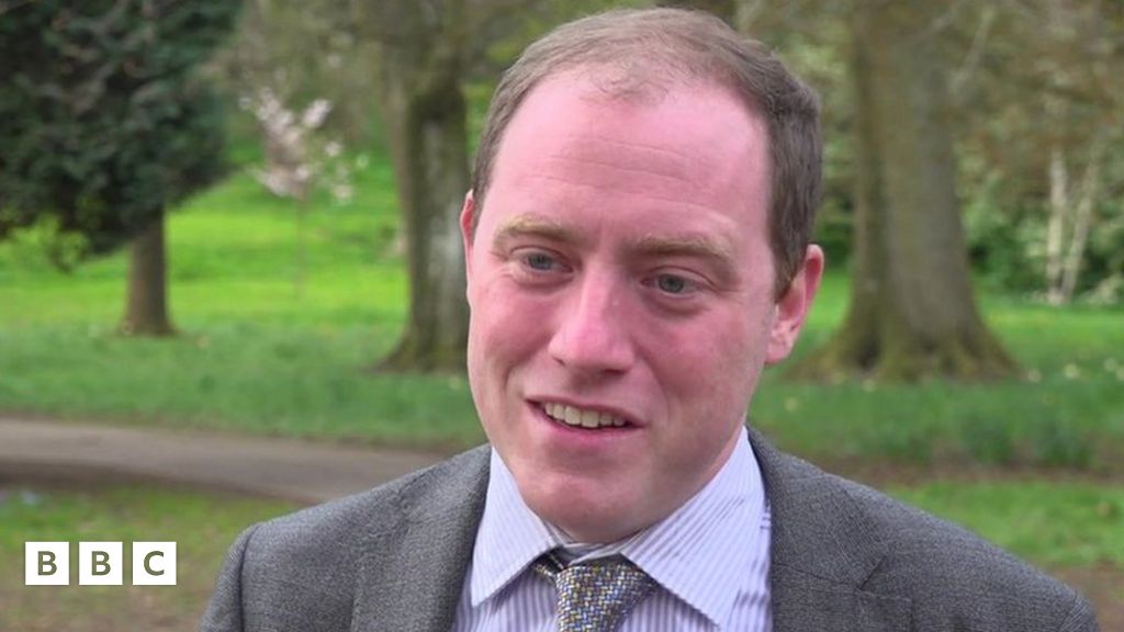 Rhys ab Owen AS yn wynebu gwaharddiad 42 diwrnod - BBC Cymru Fyw