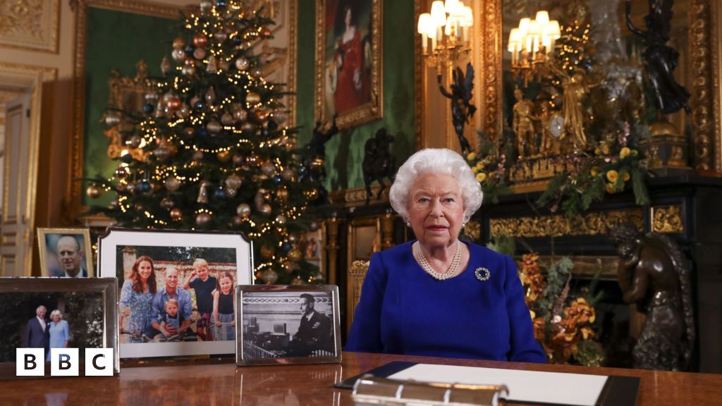 Queen's Christmas message: Five things you didn't know - BBC Newsround