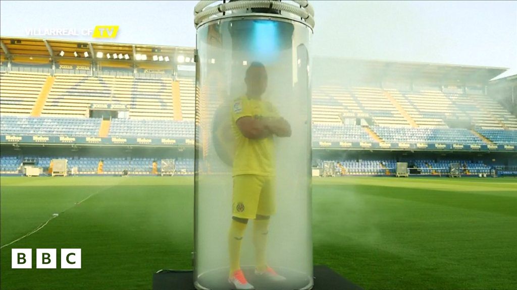 Villarreal: Is this the most magical football player reveal ever? - BBC ...