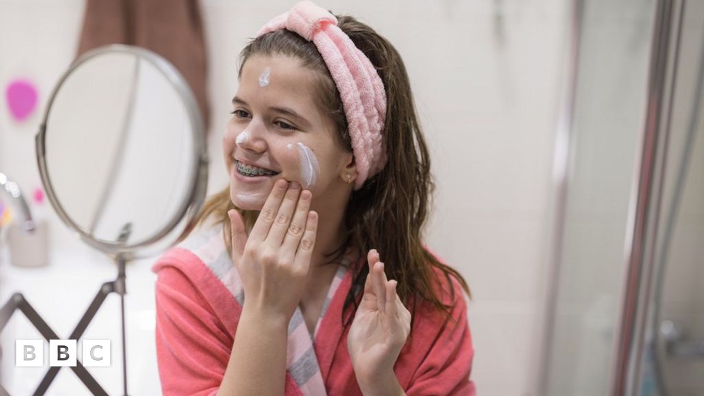 Skincare: Children 'using creams not intended for their age' - BBC ...