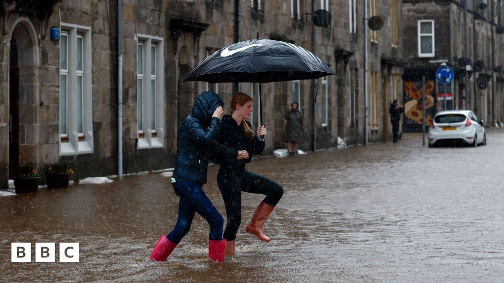 Scotland flooding: Heavy rain causes flooding across many parts of ...