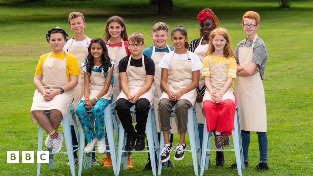 Junior Bake Off: Who's made it to the final week? - BBC Newsround