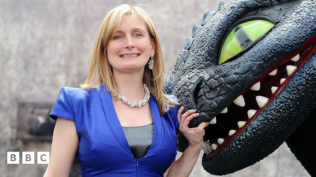 Children's Laureate: Who is Cressida Cowell? - BBC Newsround