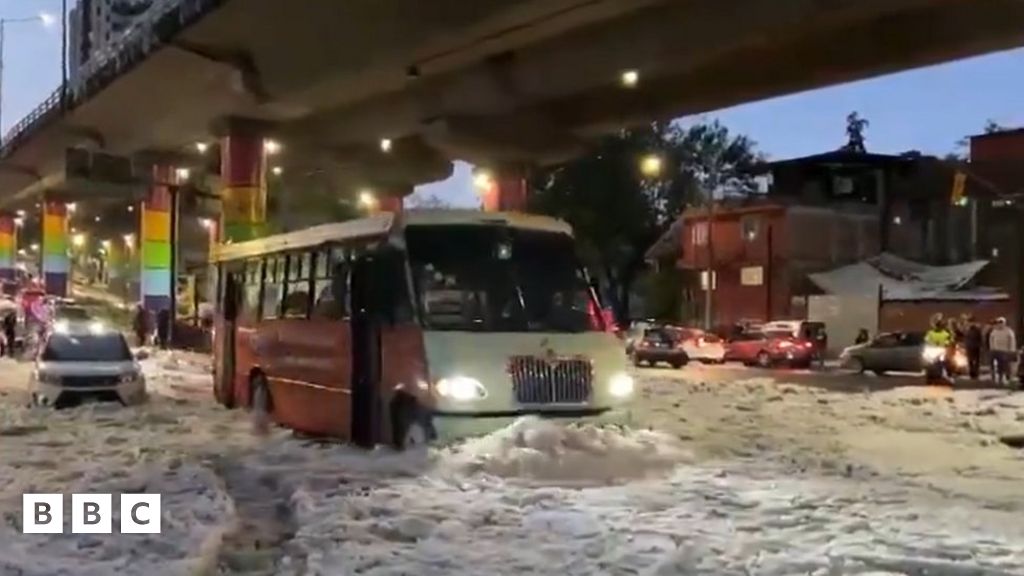 Huge hail storm covers Mexico City with ice - BBC Newsround
