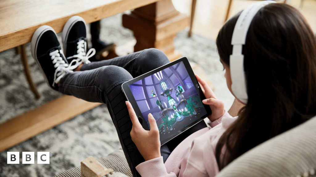 EndeavorRx: The game designed for ADHD - BBC Newsround