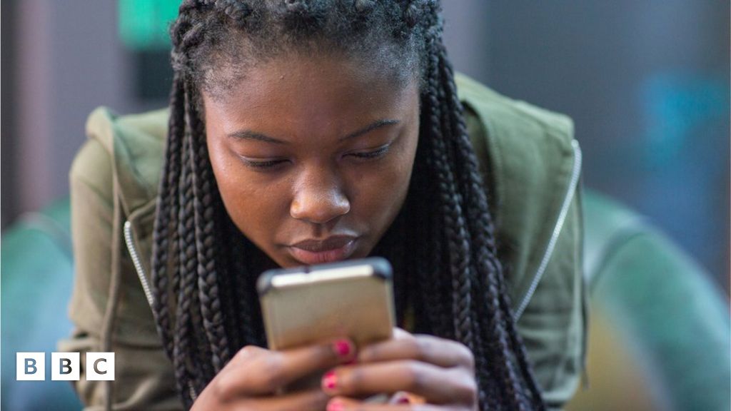 CHAT: What kind of news stories are you interested in? - BBC Newsround