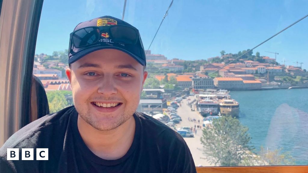 Ymosodiad Caerdydd: Teyrnged i ddyn 'ffyddlon a doniol' - BBC Cymru Fyw