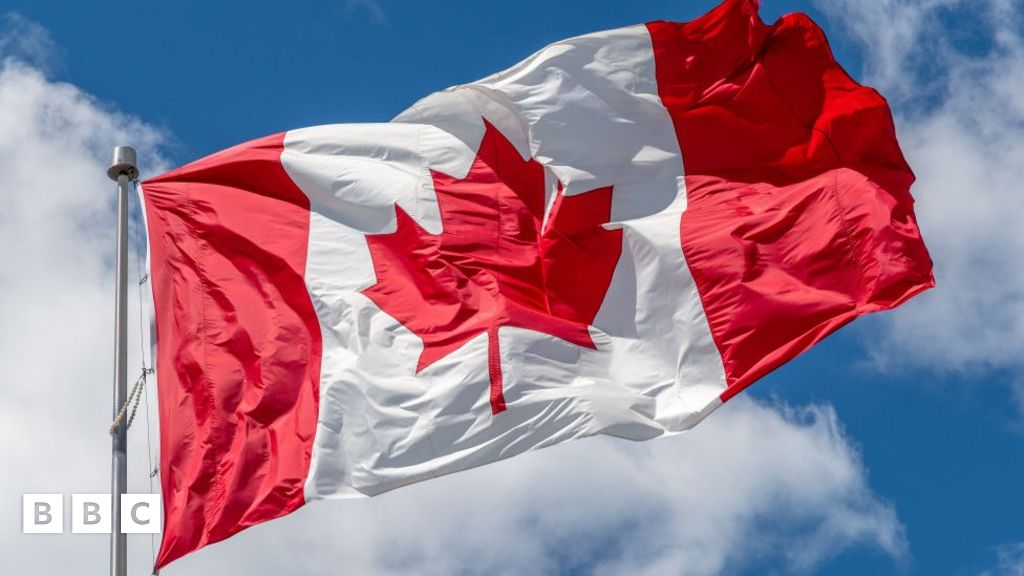Canada population: Country grows by over one million people - BBC Newsround
