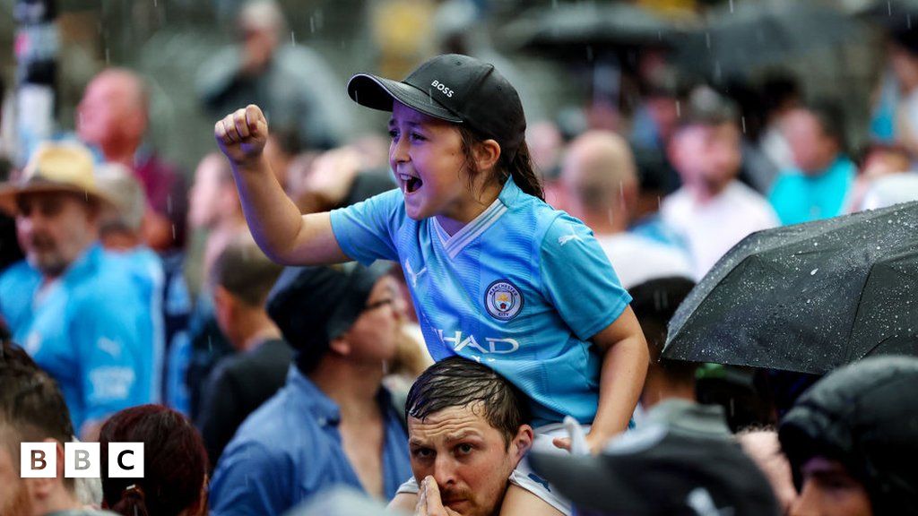 Manchester City fans celebrate Treble at open-top bus parade - BBC ...