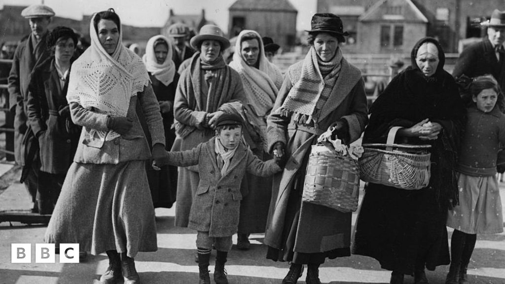 Carragh-chuimhne do dh'eilthirich an SS Marloch - Naidheachdan a' BhBC