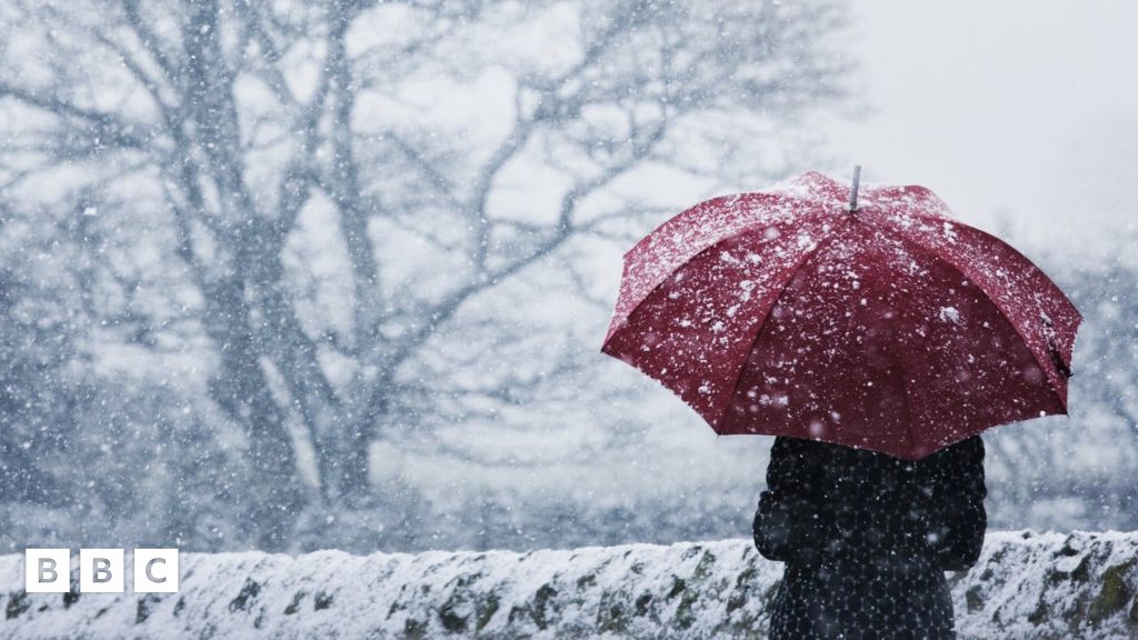UK weather: Could more snow be on its way to the UK? - BBC Newsround