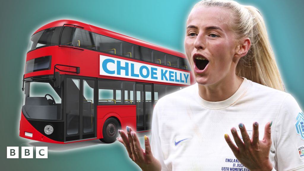 London bus named after England star Chloe Kelly - BBC Newsround