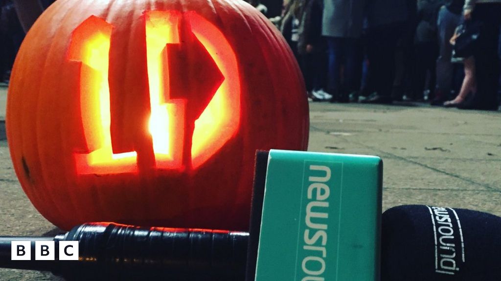 One Direction tour ends in Sheffield on Halloween night - BBC Newsround
