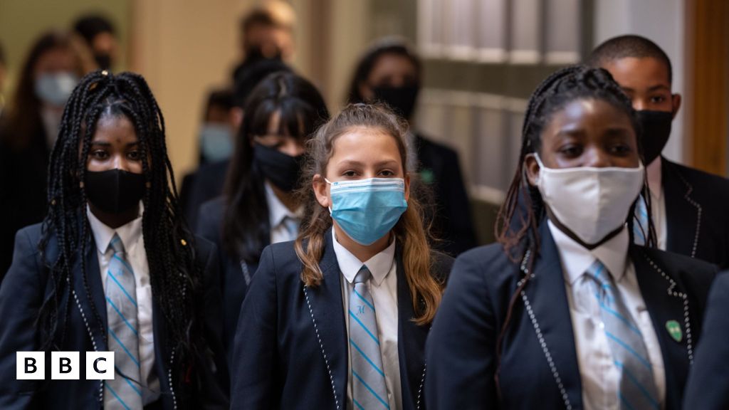 Covid-19: New mask rules announced in England along with changes to ...