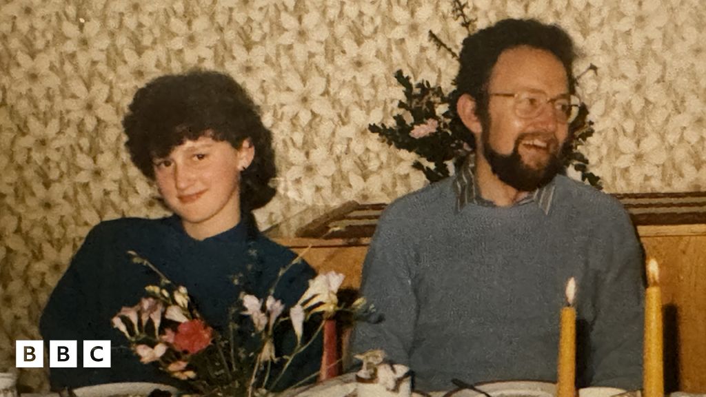 Yr ifanc a ŵyr? Heini Gruffudd ac Efa Gruffudd Jones - BBC Cymru Fyw