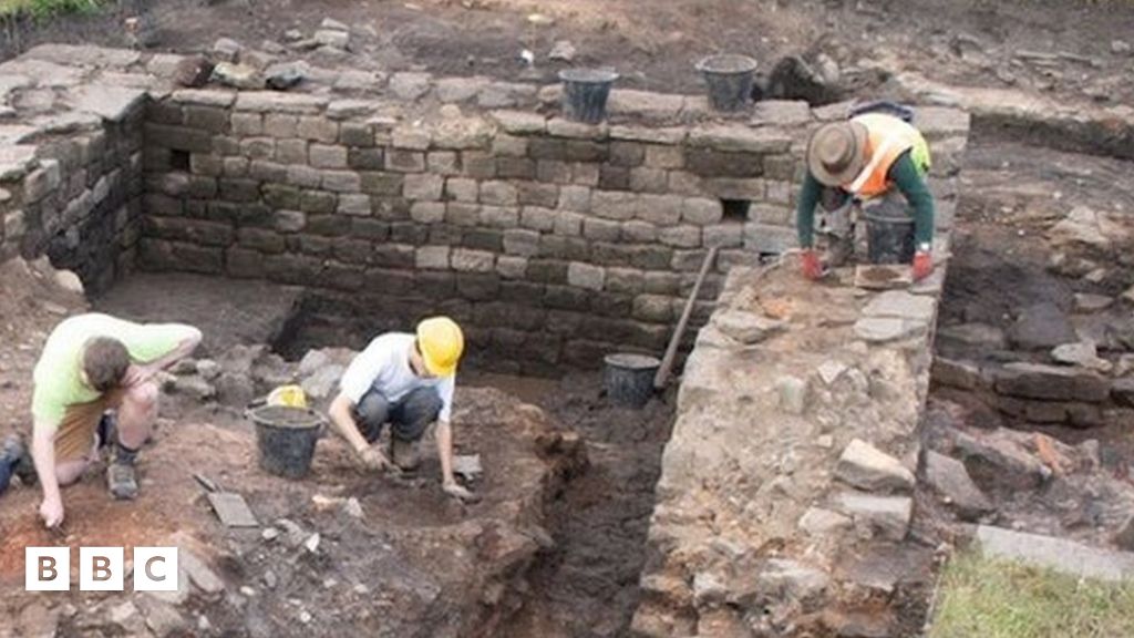 Hadrian's Wall: 'Biggest dig for 30 years' aims to uncover secrets from ...