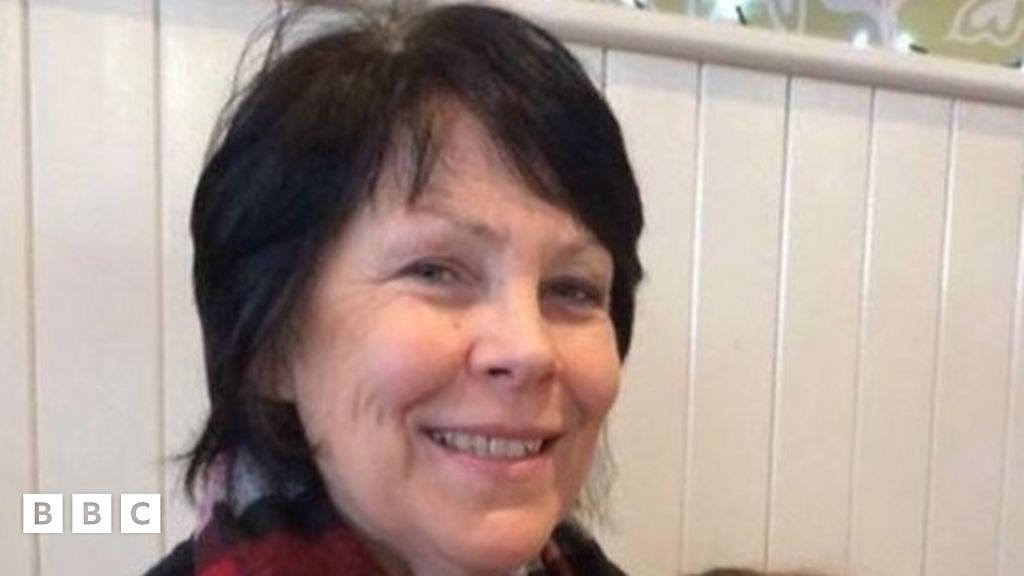 Cartref gofal yn Aberystwyth yn wynebu 'sefyllfa anodd' - BBC Cymru Fyw