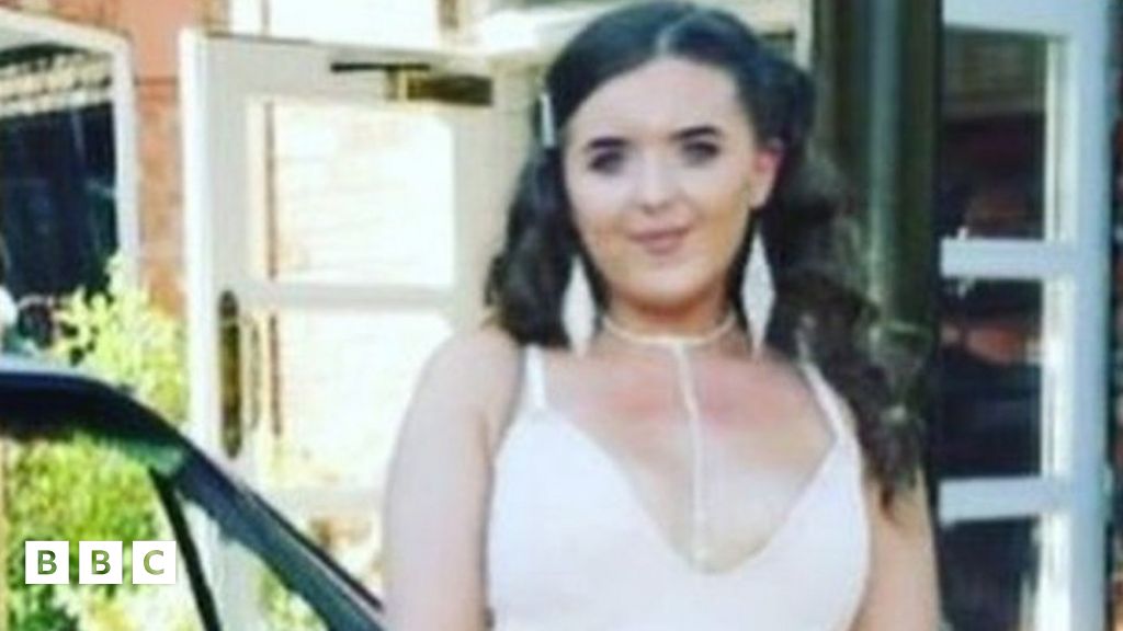 Dyn yn cyfaddef achosi marwolaeth Abby Hill drwy yfed a gyrru - BBC Cymru Fyw