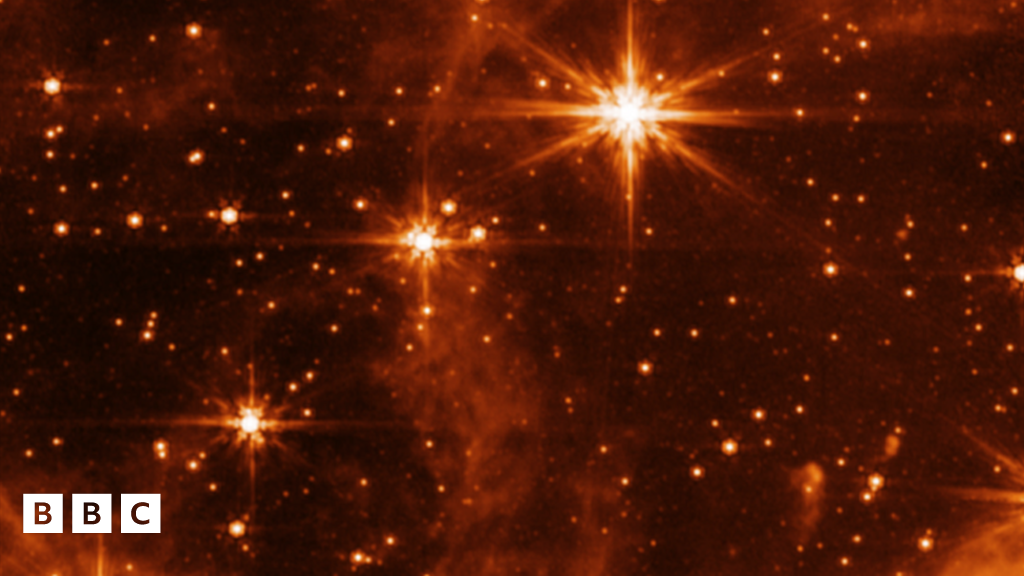 James Webb: World's biggest space telescope sends back image of nearby galaxy - BBC Newsround