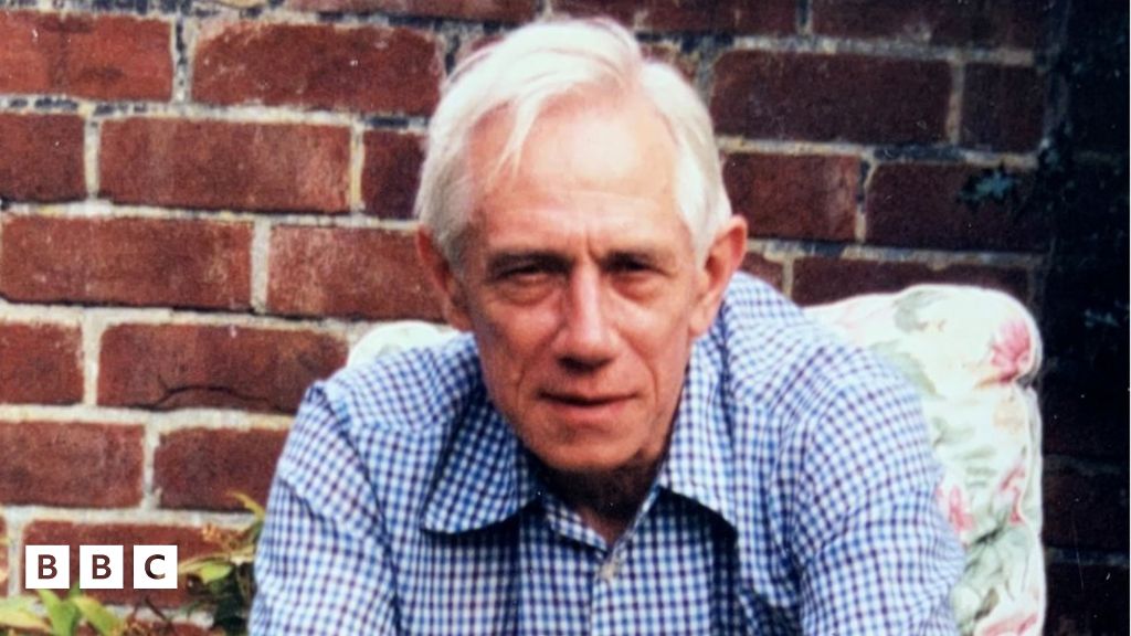 Teyrngedau i J Beverley Smith, hanesydd Llywelyn ein Llyw Olaf - BBC ...