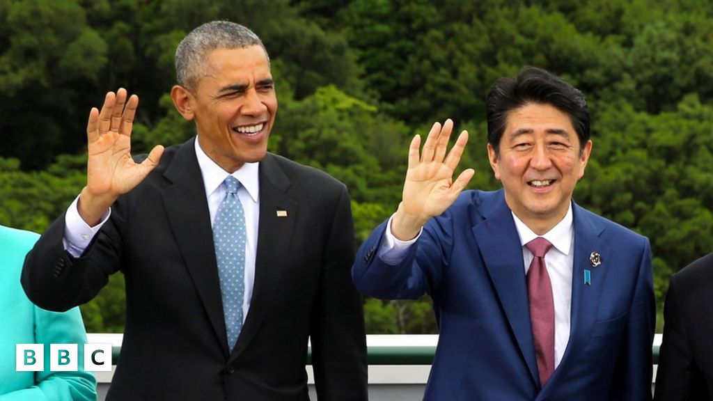 US President Barack Obama has visited Hiroshima in Japan - BBC Newsround