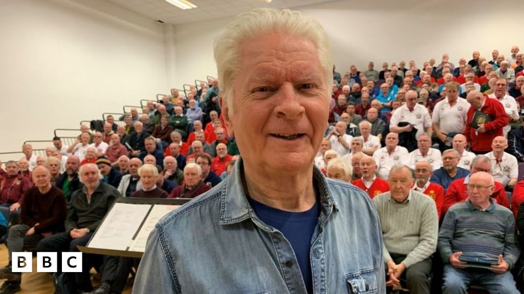 Gŵyl gorawl: Ceisio rhoi hwb i gorau meibion - BBC Cymru Fyw