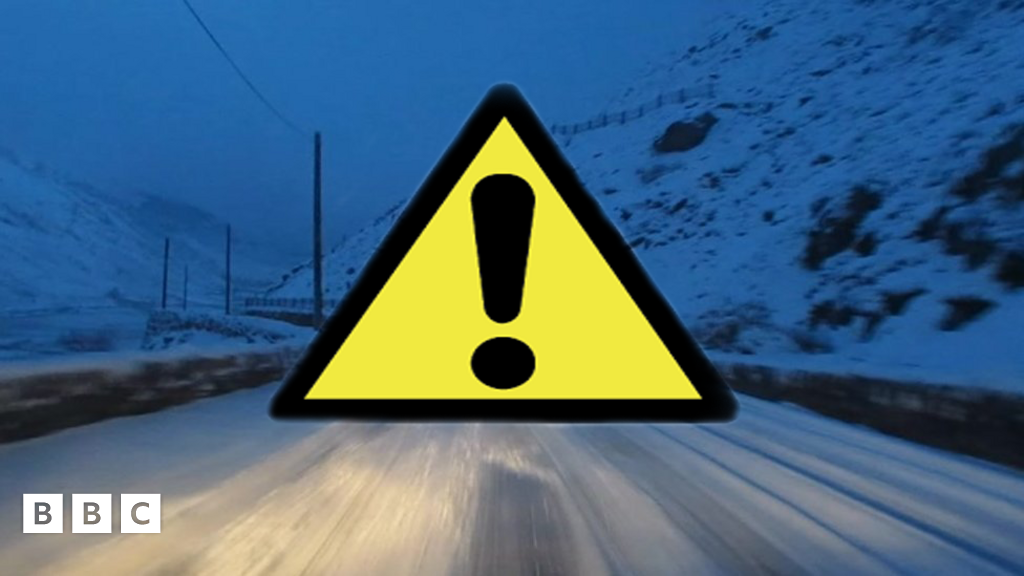 Perygl! Gaeaf! - BBC Cymru Fyw