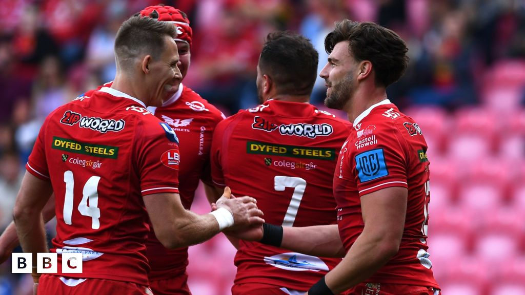 Pencampwriaeth Rygbi Unedig: Scarlets 21-26 Stormers - BBC Cymru Fyw