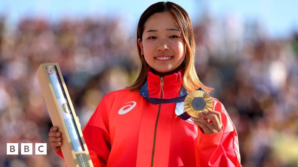 What's in the Olympic medal winners' cardboard box? - BBC Newsround