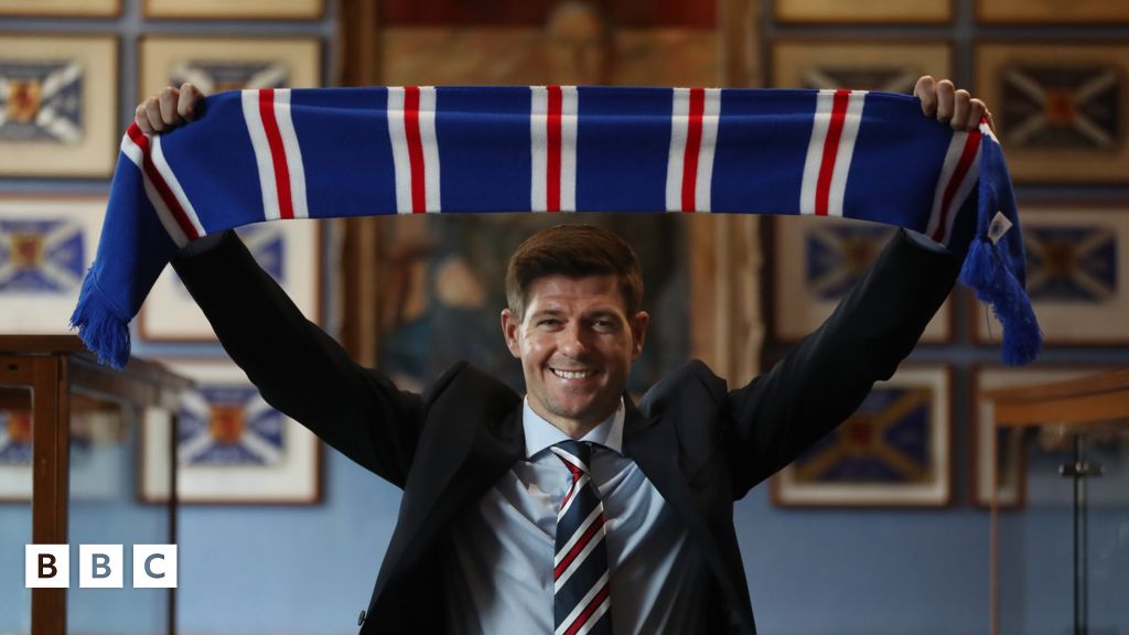 Steven Gerrard named as new Rangers manager - BBC Newsround