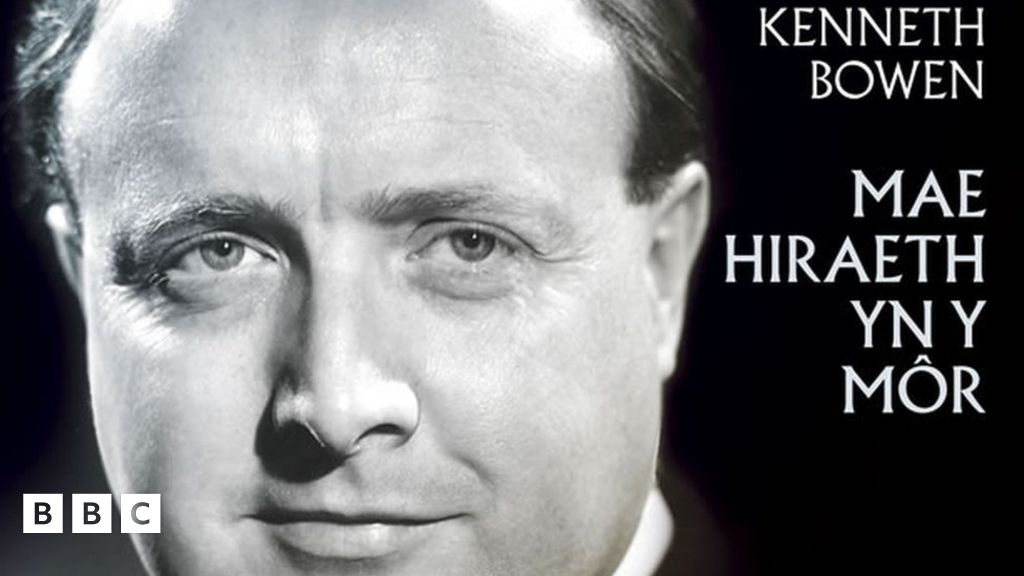 Y tenor Kenneth Bowen wedi marw yn 86 oed - BBC Cymru Fyw