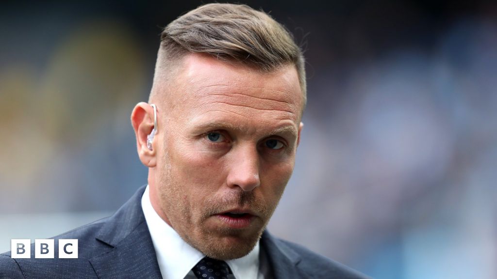 Craig Bellamy: Cyn-gapten Cymru yn sôn am ei frwydr gydag iselder - BBC ...