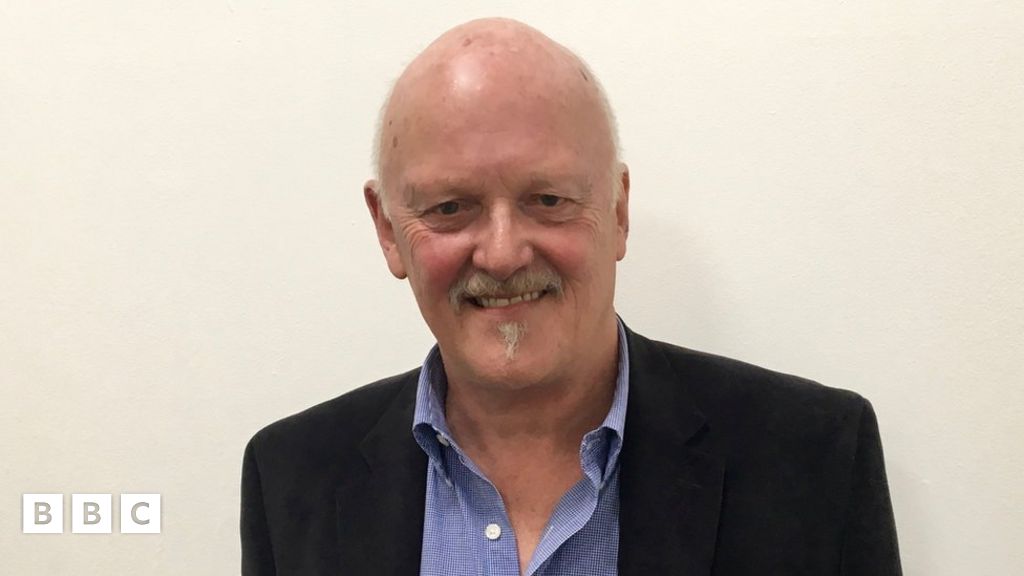 Yr actor Robin Griffith, llais Blodyn Tatws, wedi marw - BBC Cymru Fyw