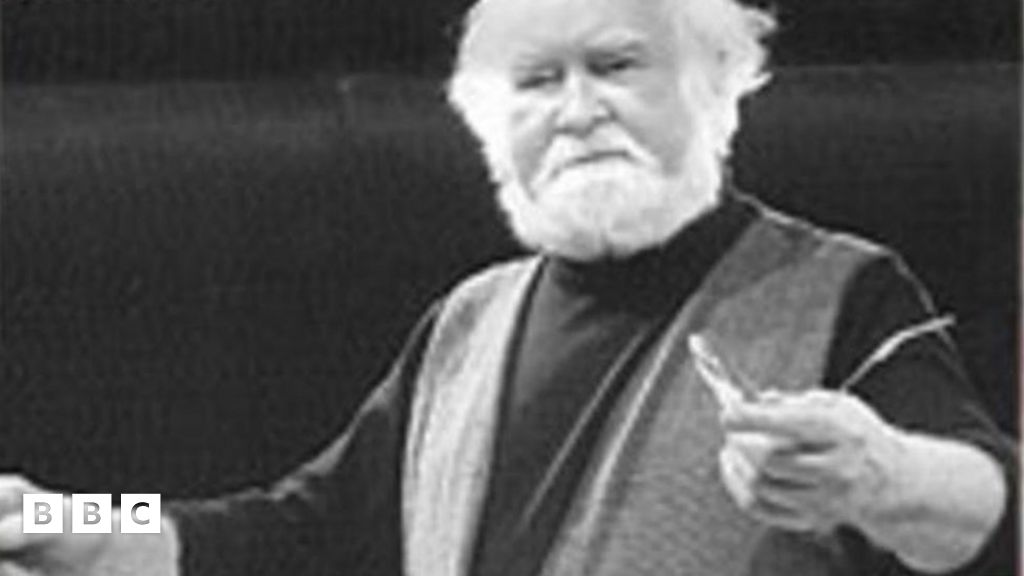 Y cyfansoddwr Dr Terry James wedi marw - BBC Cymru Fyw