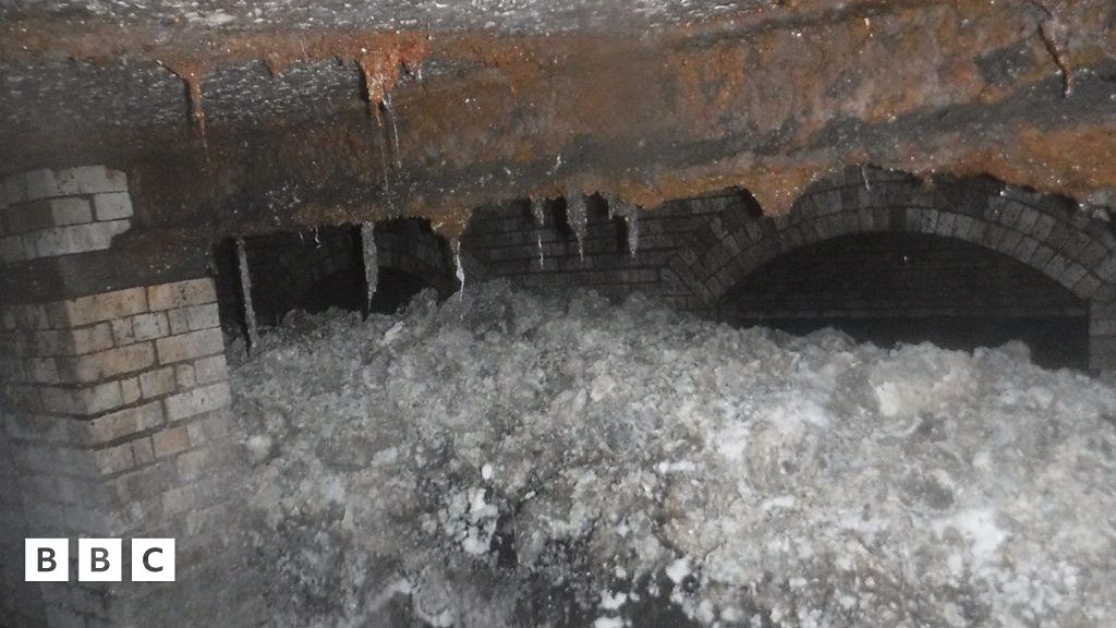 What is a fatberg? - BBC Newsround