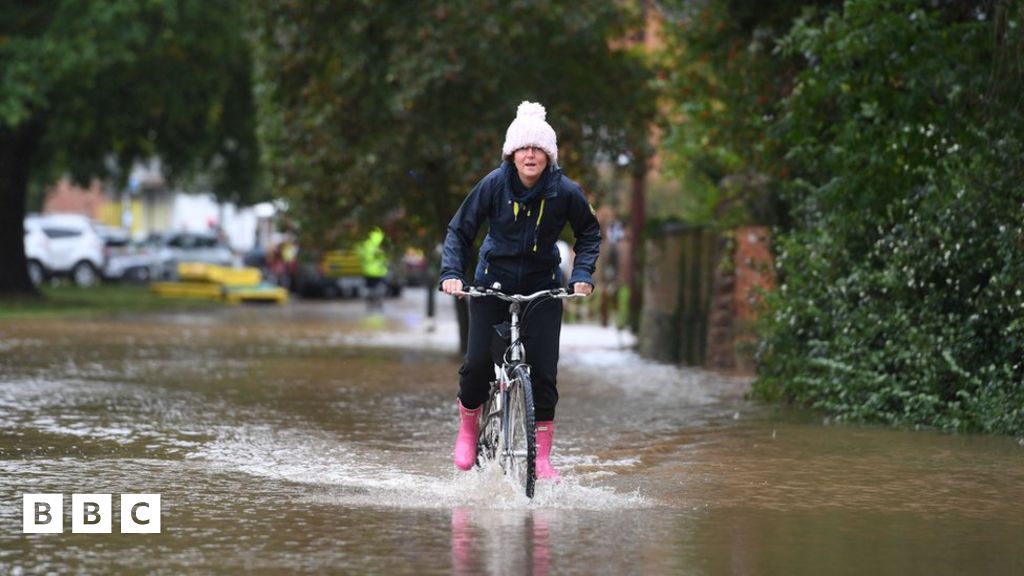 Flooding caused by heavy rain across parts of UK - BBC Newsround