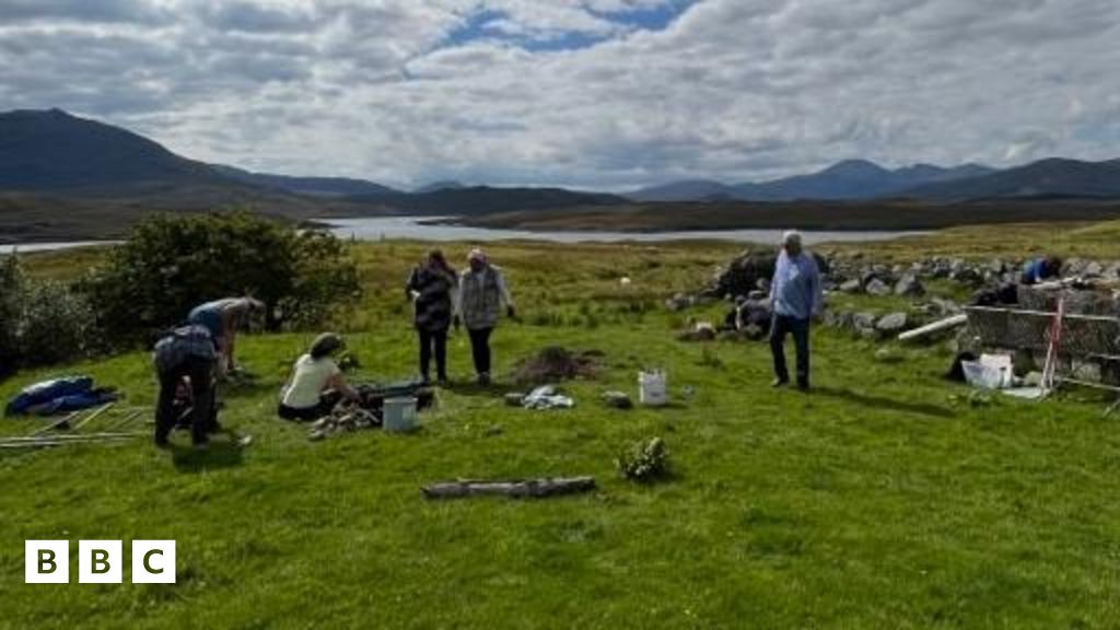Arc-eòlaiche à Chile a' rannsachadh dachaigh àraich a seanar an Leòdhas ...