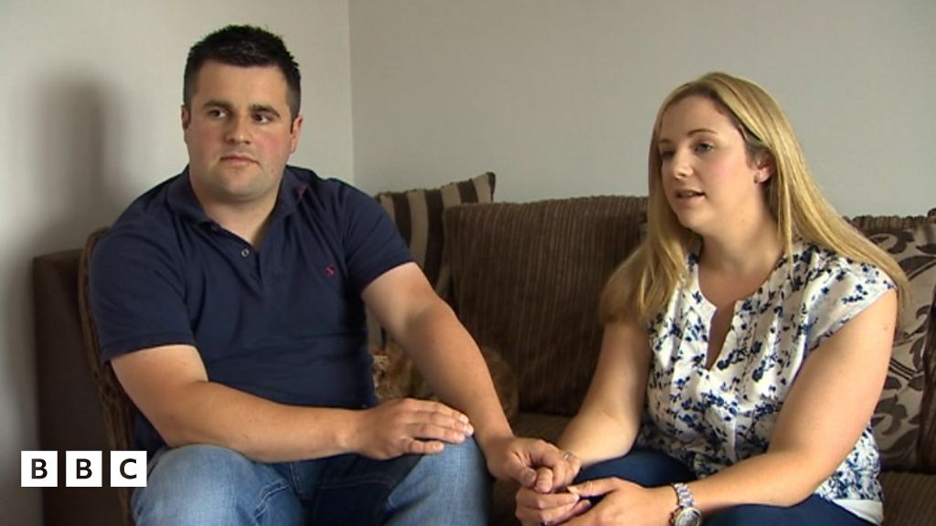 Babi fu'n fyw am 45 munud 'wedi marw o waedlif difrifol' - BBC Cymru Fyw