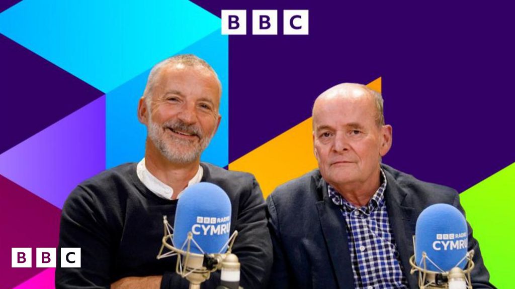 5 pwynt trafod o bodlediad Vaughan a Richard - BBC Cymru Fyw